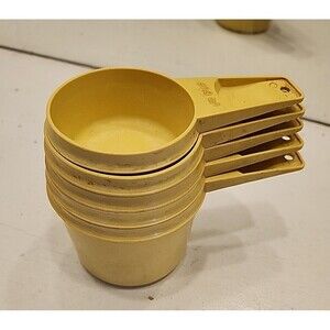 Tupperware | Kitchen | Tupperware Vintage Mustard Yellow Retro 7s ...